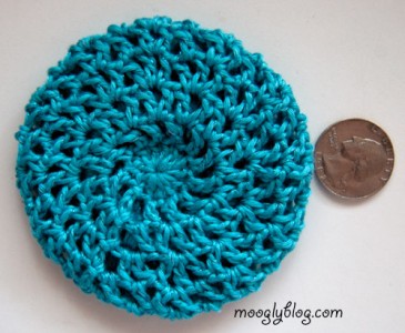 Free Pattern: All Too Perfect Crocheted Bun Cover