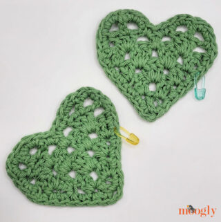Clover Shaped Cloth - moogly
