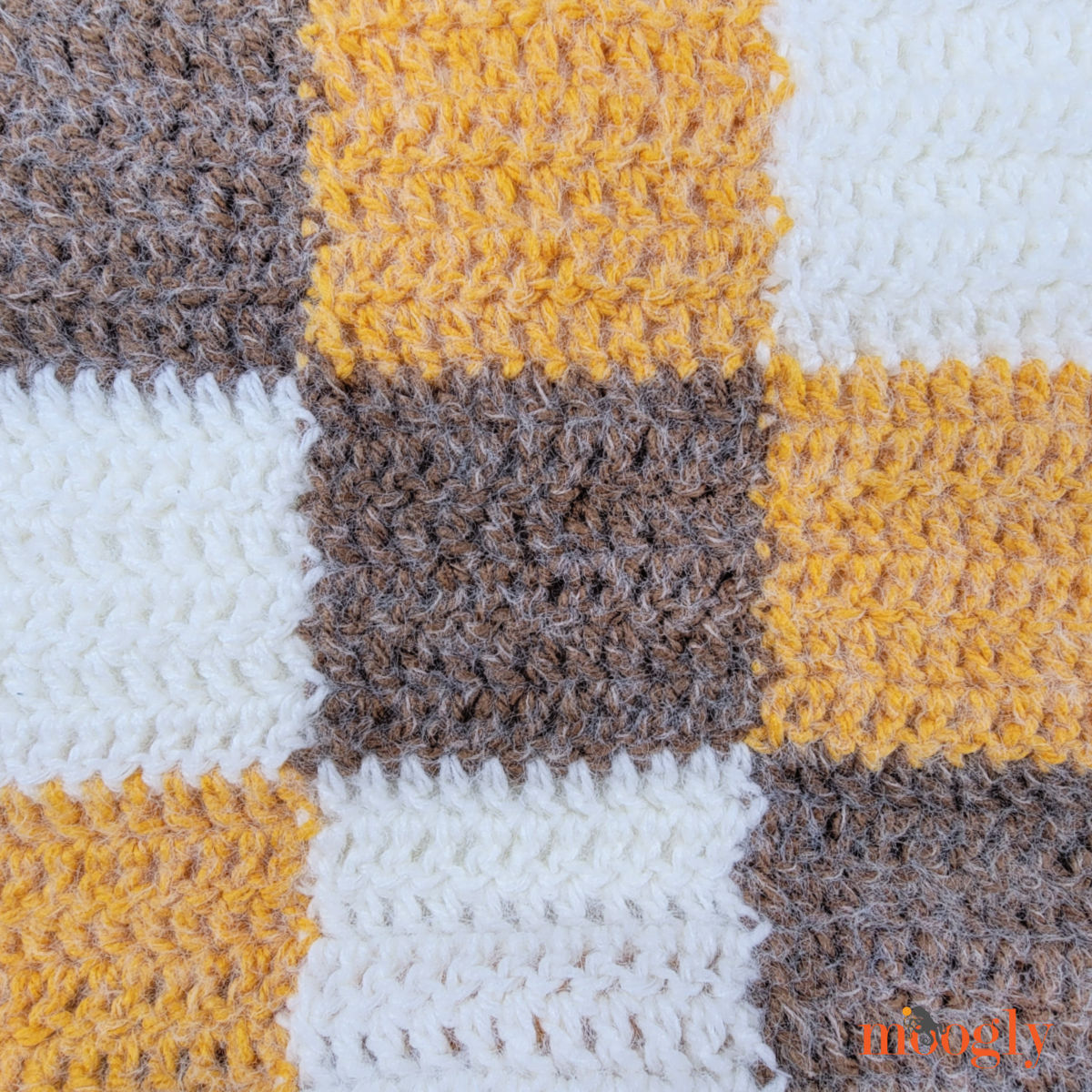 Big Checked Crochet Scarf - Free Pattern on Moogly