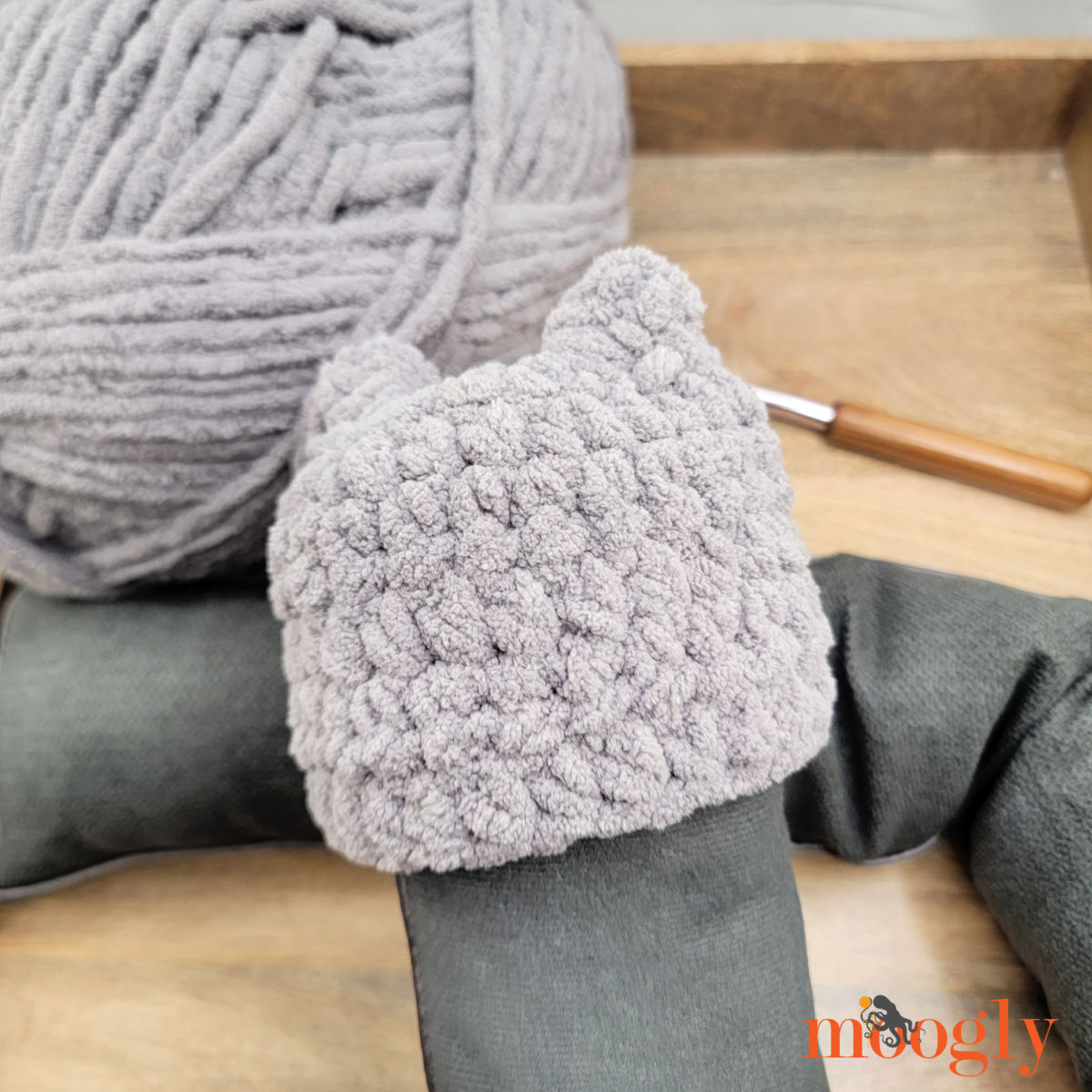 Long Cat Door Draft Stopper - Free Crochet Pattern on Moogly
