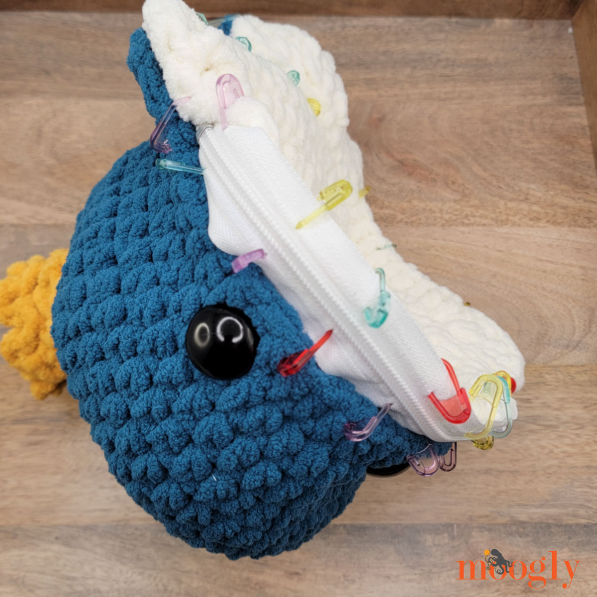 Blue Whale Zipper Pouch Free Crochet Pattern - Moogly