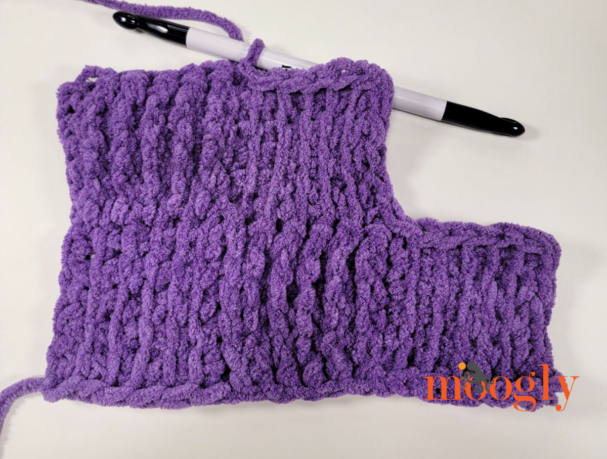 Corner to Corner Tunisian Pixel Blanket - Free Crochet Pattern
