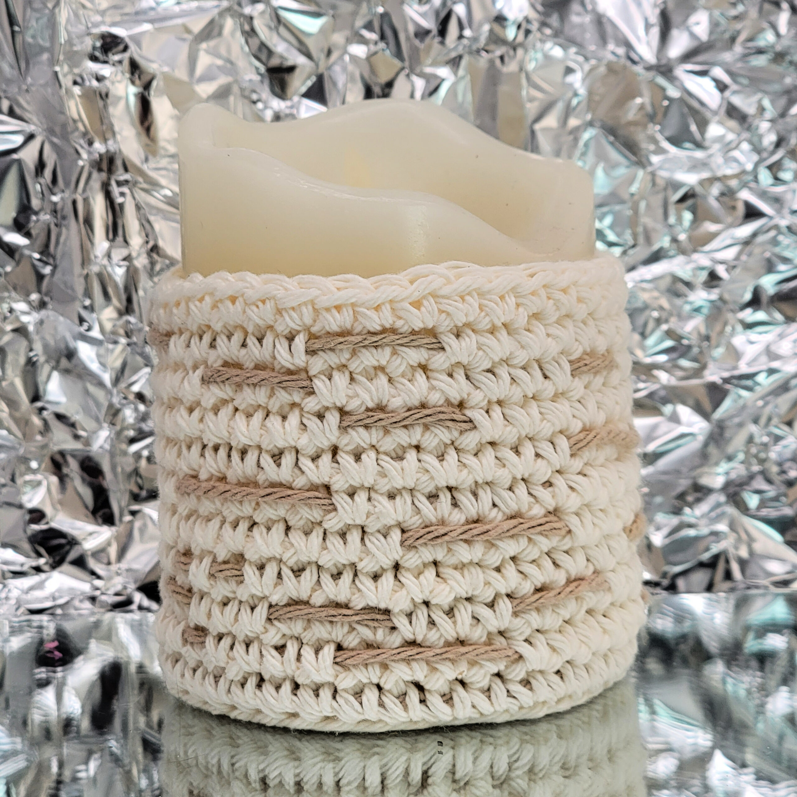Birch Bark Candle Cozy - Free Crochet Pattern on Moogly